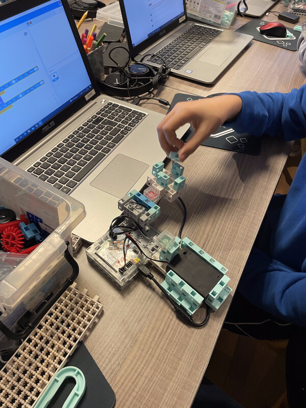 10-14 ans 2 - Robotique avec Algora - Tech Kids Academy