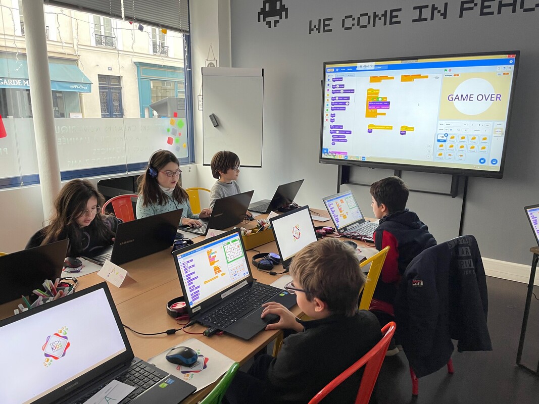 RS7005_IMG_7297-scr - Tech Kids Academy