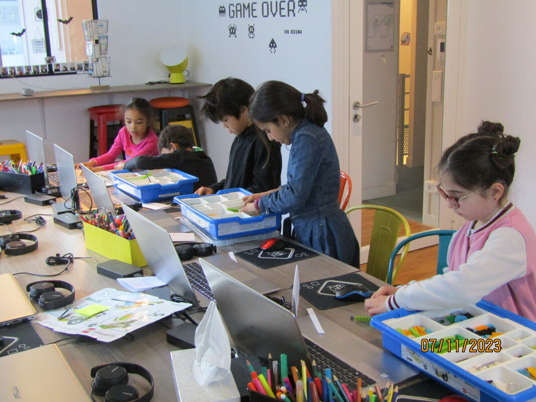 RS10461_IMG_1491-scr - Tech Kids Academy