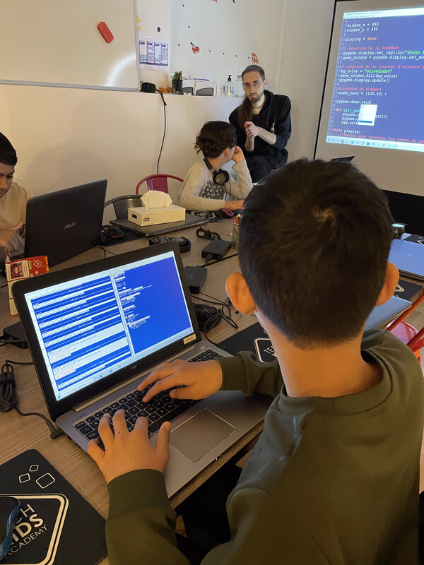 2024-2025 : 13-17 ans 1 Codage Initiation Python - Tech Kids Academy