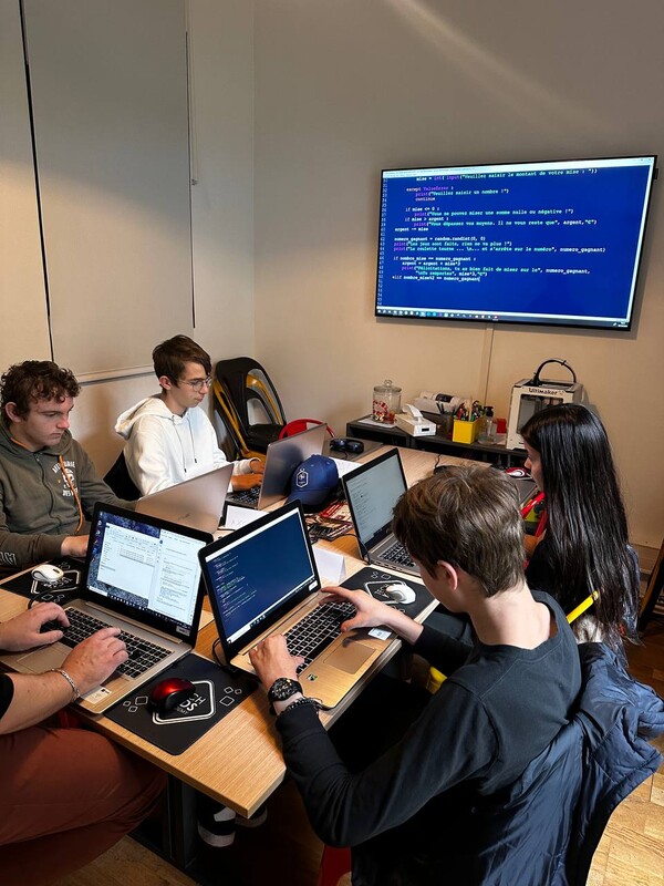 2024-2025 : 13-17 ans 2 Python Jeu du pendu - Tech Kids Academy