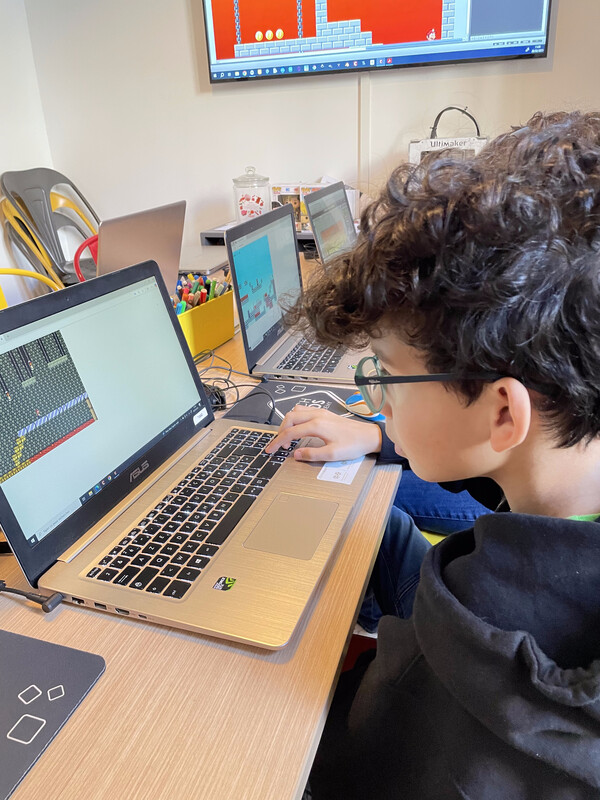 RS17748_IMG_8045-scr - Tech Kids Academy